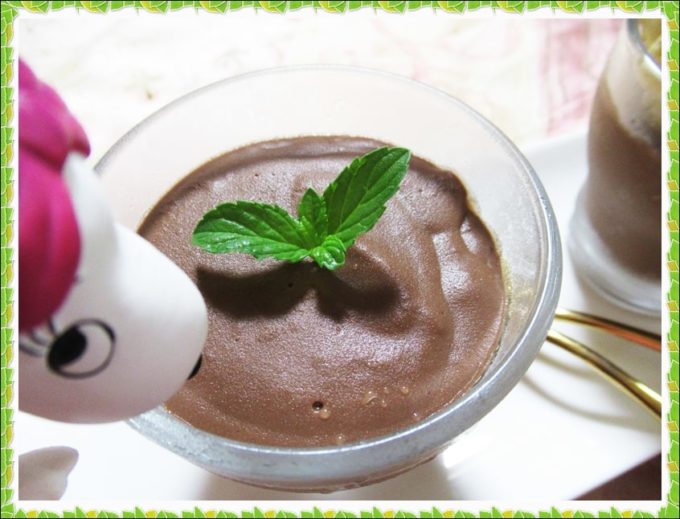 混ぜ合わせるだけ超簡単【チョコレートクリーム】伝説の家政婦シマさんの大人スイーツ | アラフォー夫婦 簡単 家ごはん日和